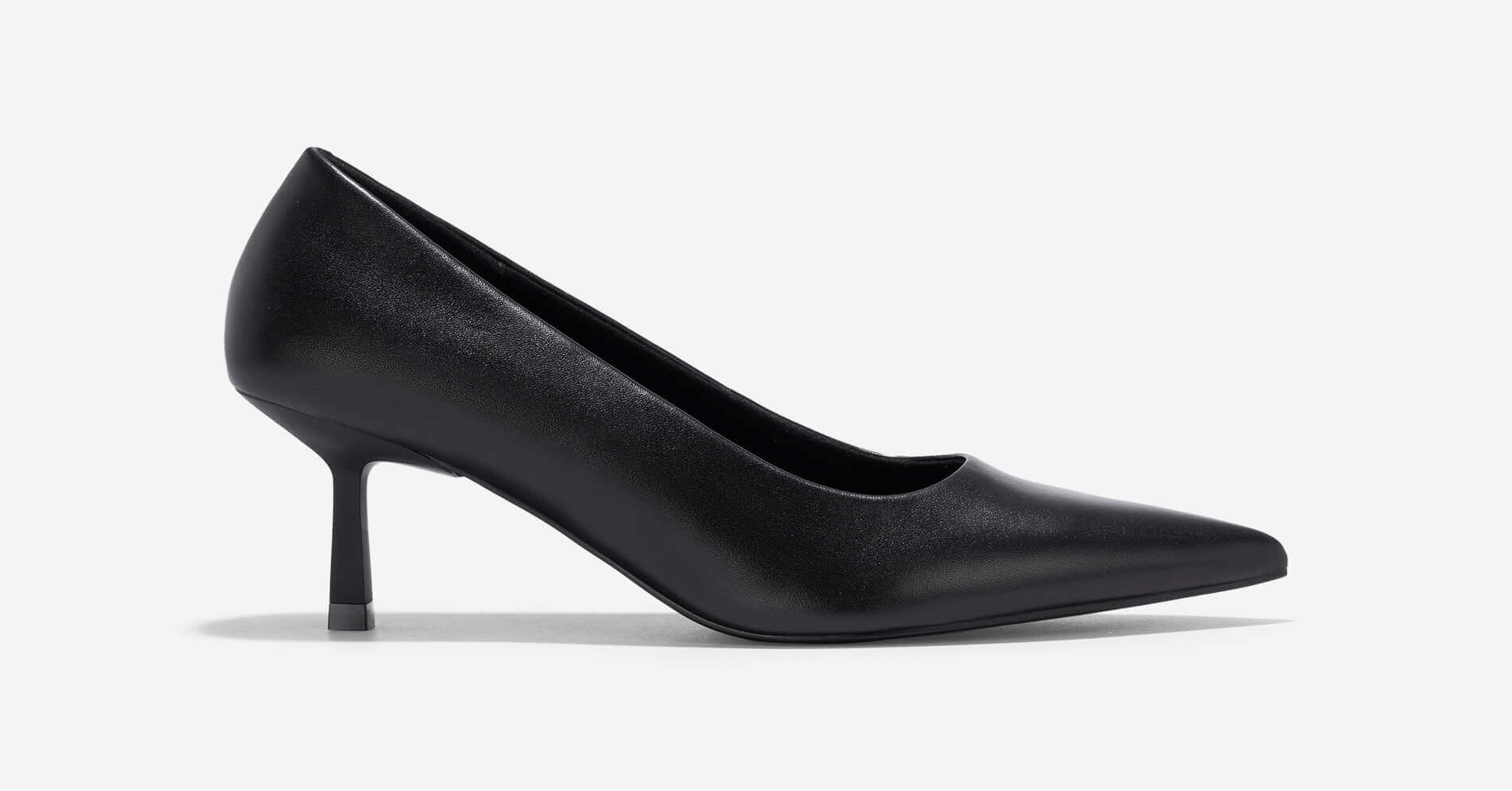 Closed-Toe Spool Heel Goatskin Pumps - HIG 0635 - Black | VASCARA